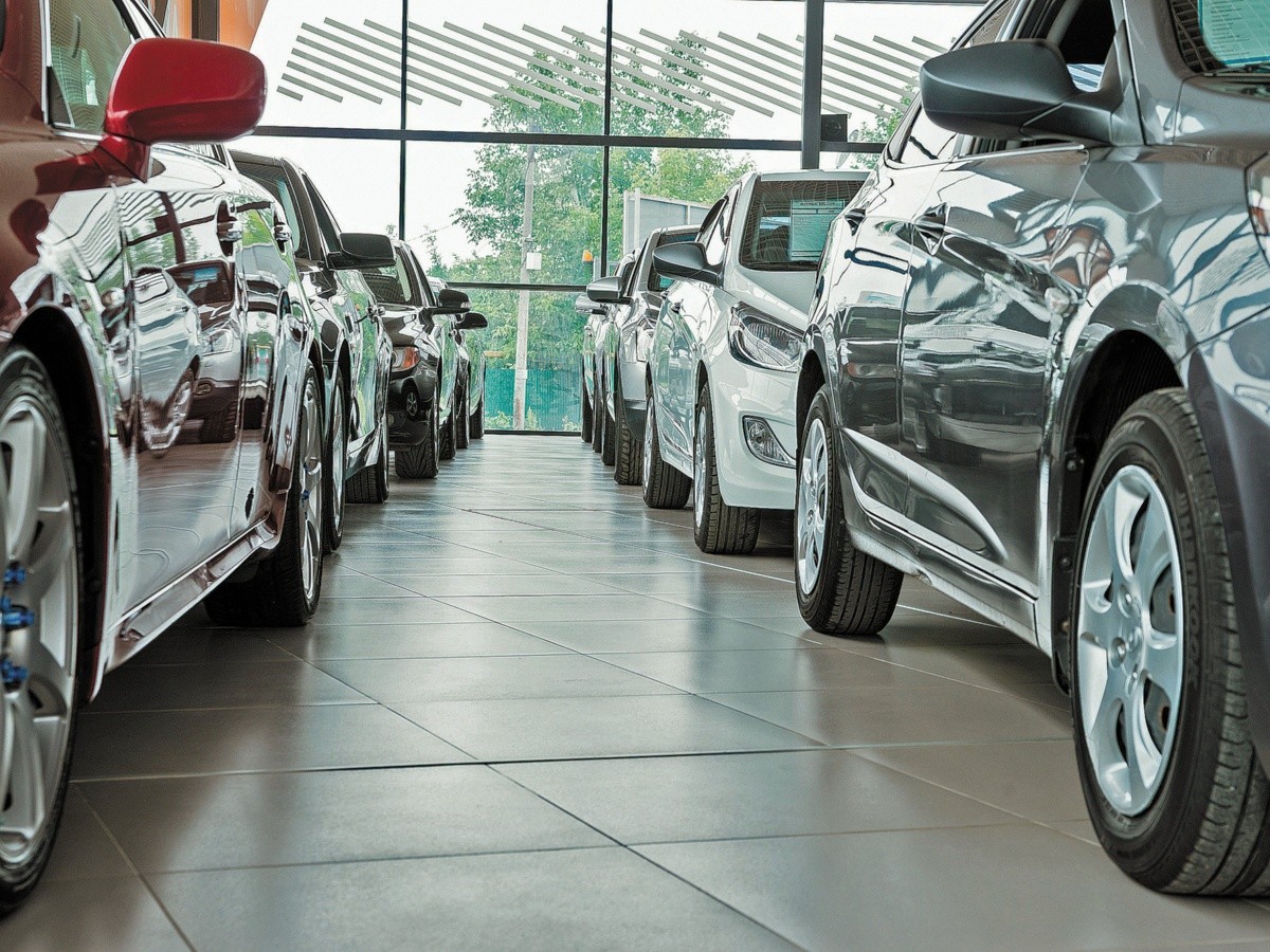 MAYOR INVENTARIO IMPULSARÁ MEJORA EN VENTA DE AUTOS NUEVOS: AMDA